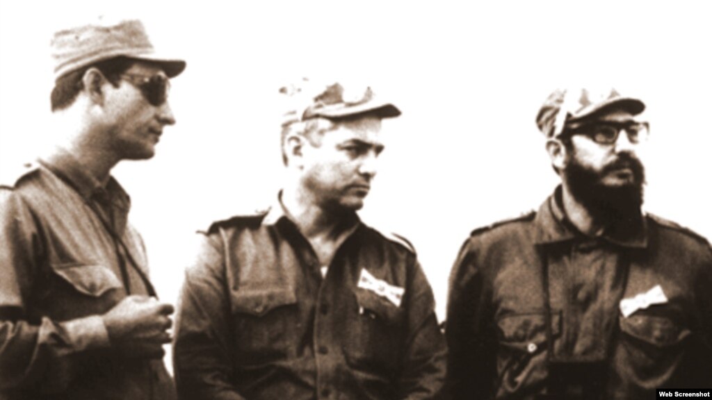 El castrismo devora a sus hijos: 27 años del fusilamiento del general ...